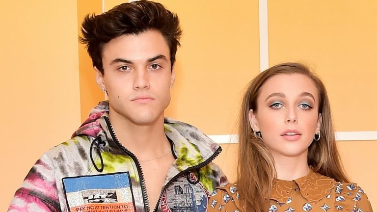 Emma Chamberlain Boyfriend & All Other Relationship Info Revealed!